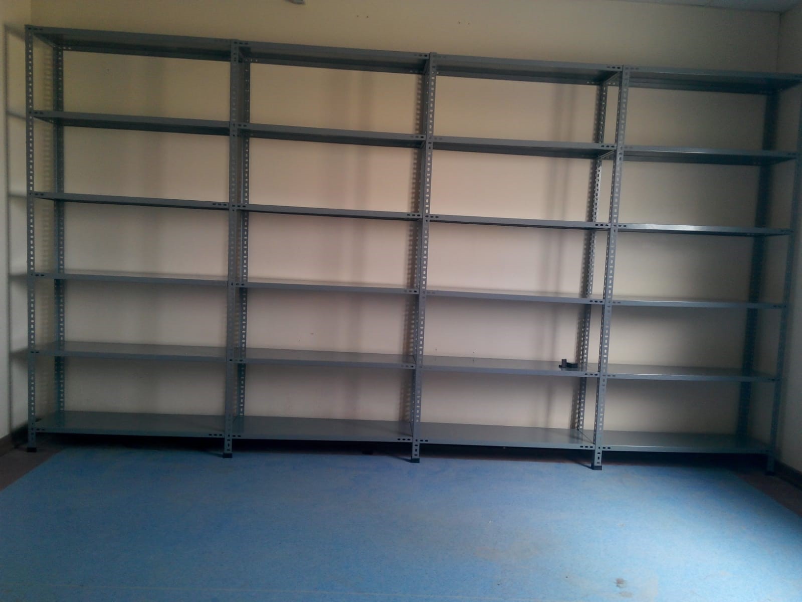 Çelik Raf Sistemleri - Gri Raf Sistemleri - Endüstriyel ve Depo Rafları